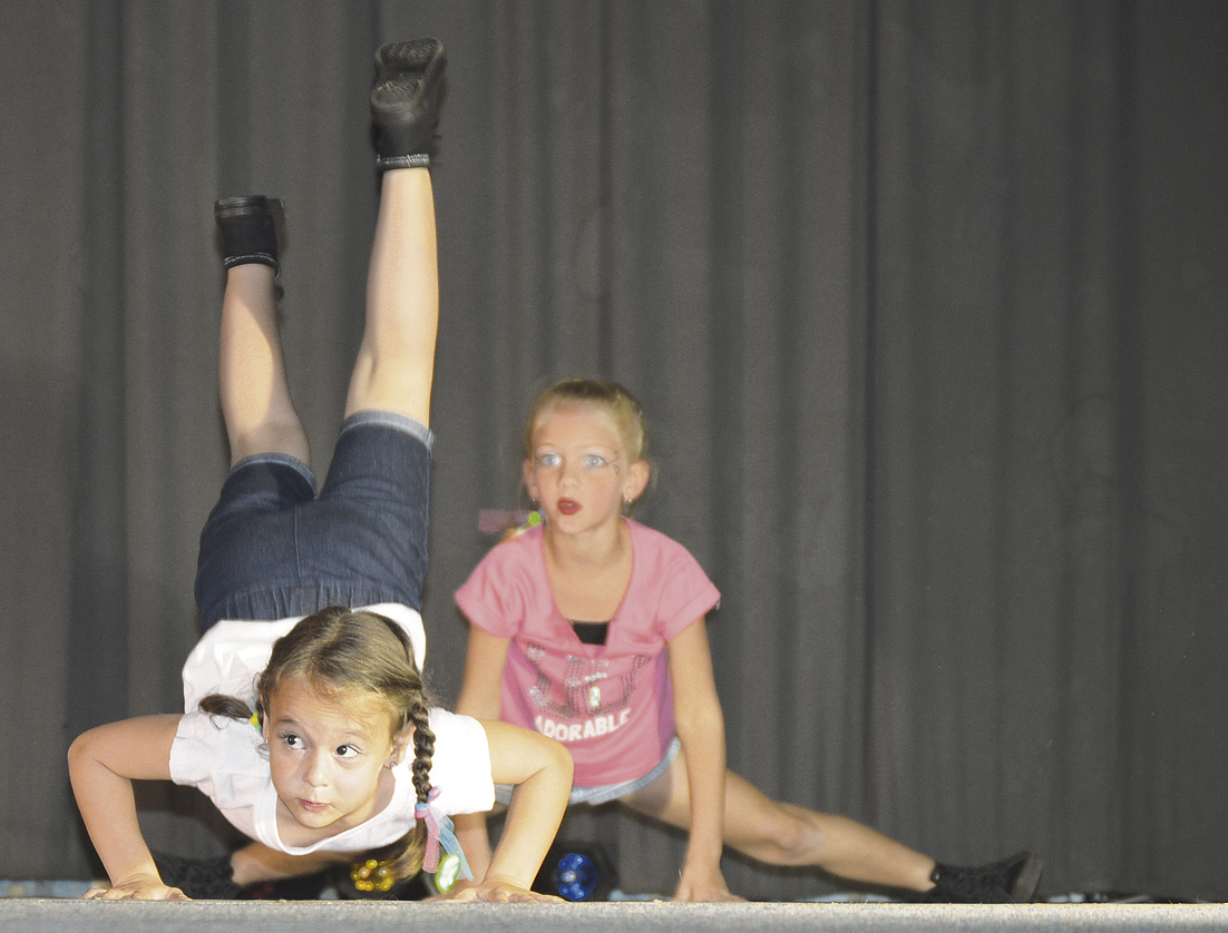 VIDEO and GALLERY: Unity Dance Showcase spectacular wows Vryheid audiences | Northern Natal News