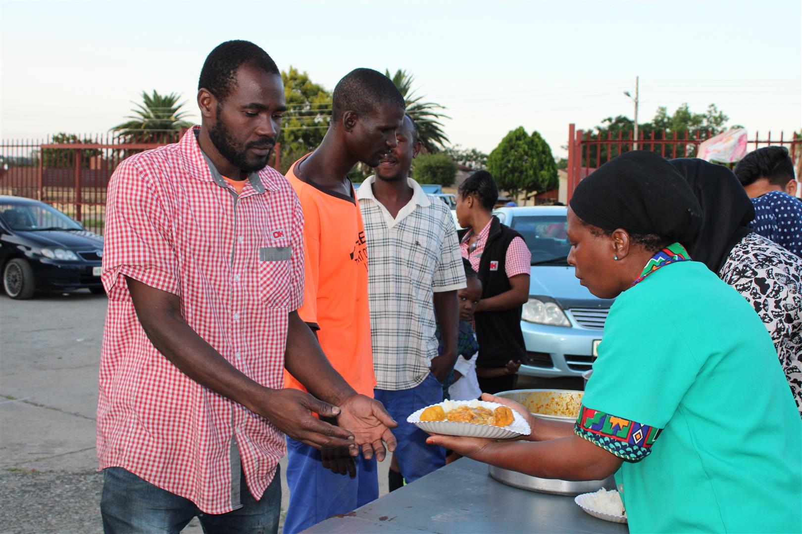 Watch: Al-Imdaad Foundation comes to the rescue after fire guts block ...