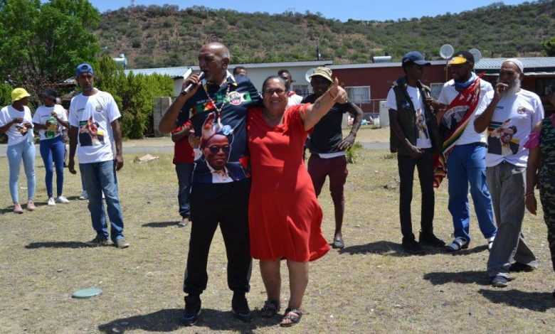 New Ward 20 councillor hits the streets to meet Ladysmith voters