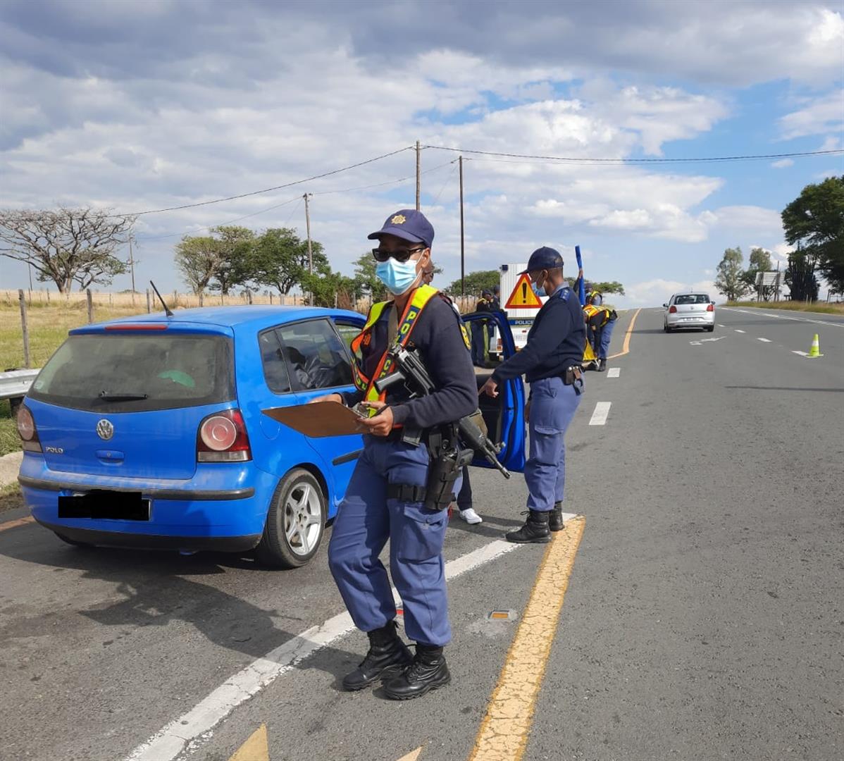 Roadblock spreads awareness and nets offenders | Northern Natal News