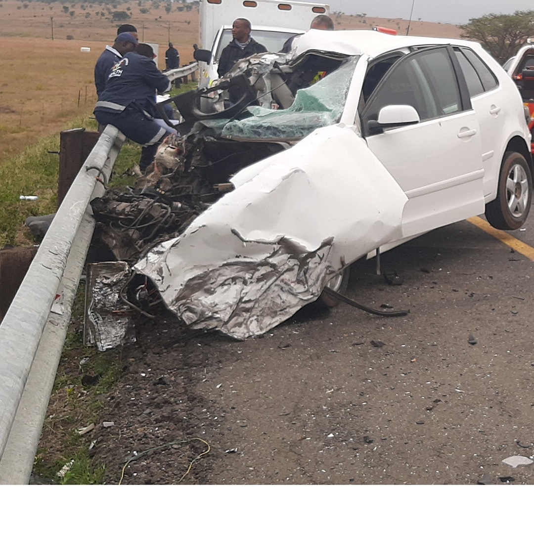 Two dead in horrific crash on N11 | Northern Natal News