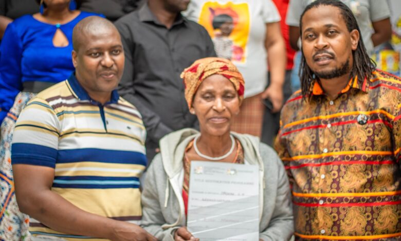 Newcastle mayor hands over wheelchairs and title deeds to Madadeni ...