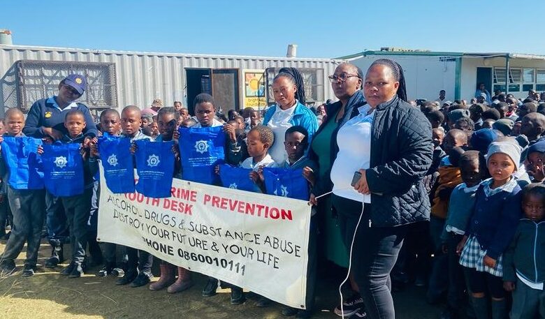 Police visit schools during Child Protection Week | Northern Natal News