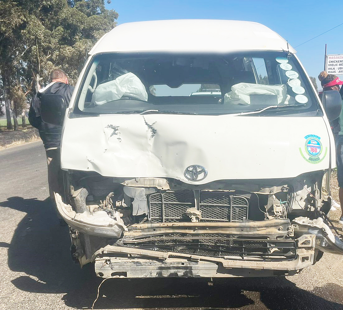 Four hurt in two-vehicle crash | Northern Natal News