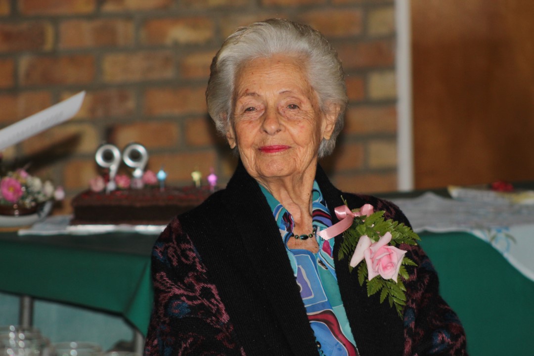 Tannie Fransie turns 99 and feels younger than ever | Northern Natal News