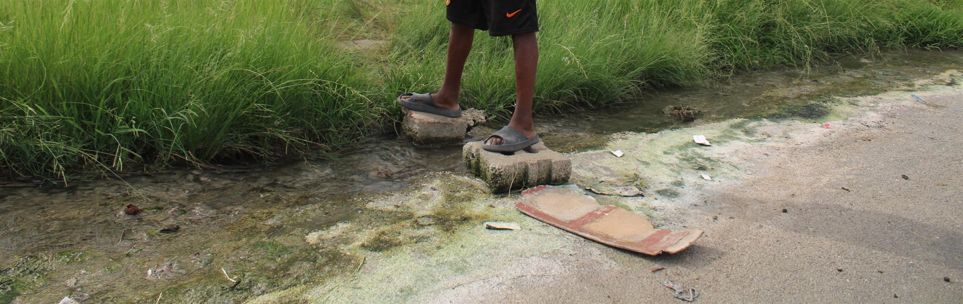 Sewer woes haunt Ezakheni for months | Northern Natal News