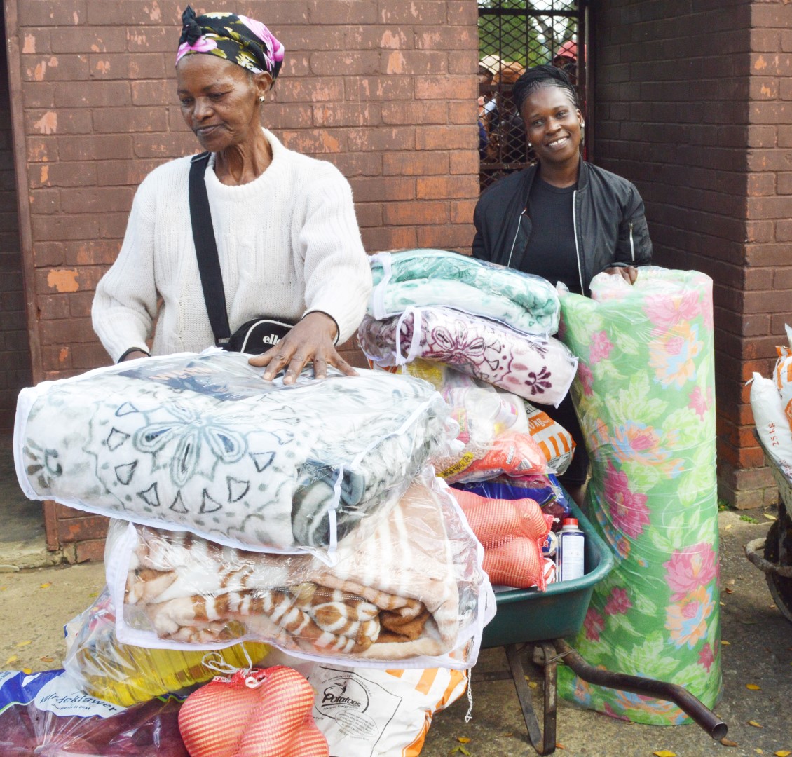 Emdlangeni Skills Development Academy gives back to the needy in ...