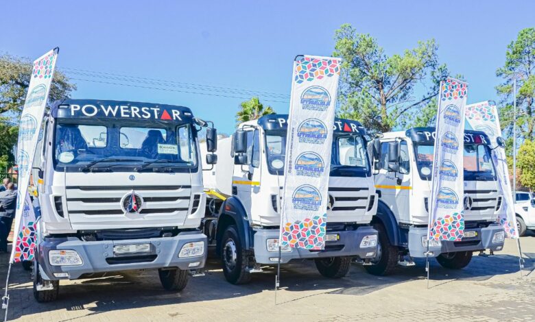 uThukela welcomes brand new water tankers | Northern Natal News