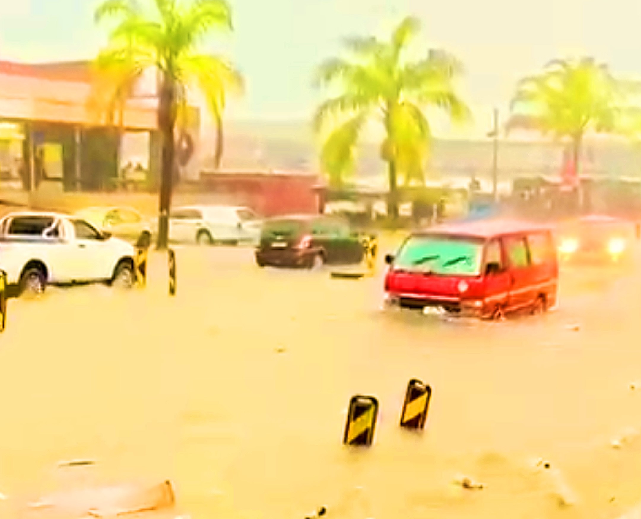 Watch: Flash flooding in Ladysmith and Bergville | Northern Natal News