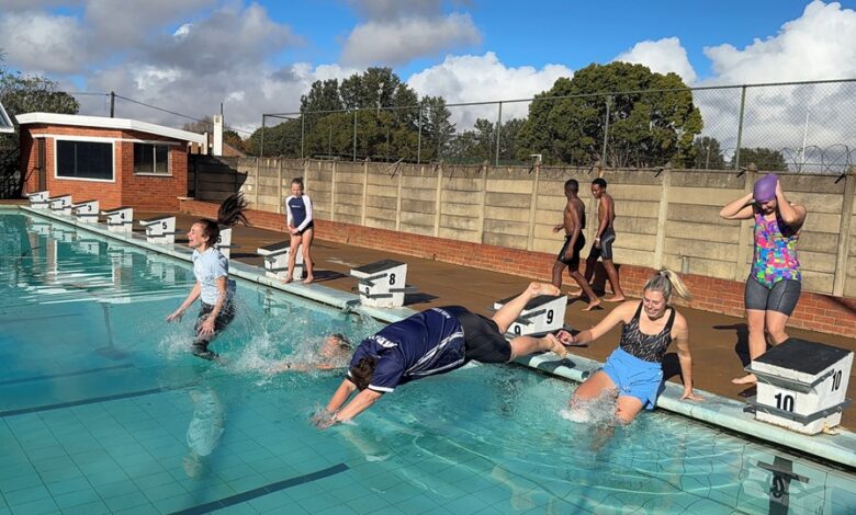 Community braves icy water for worthy cause | Northern Natal News