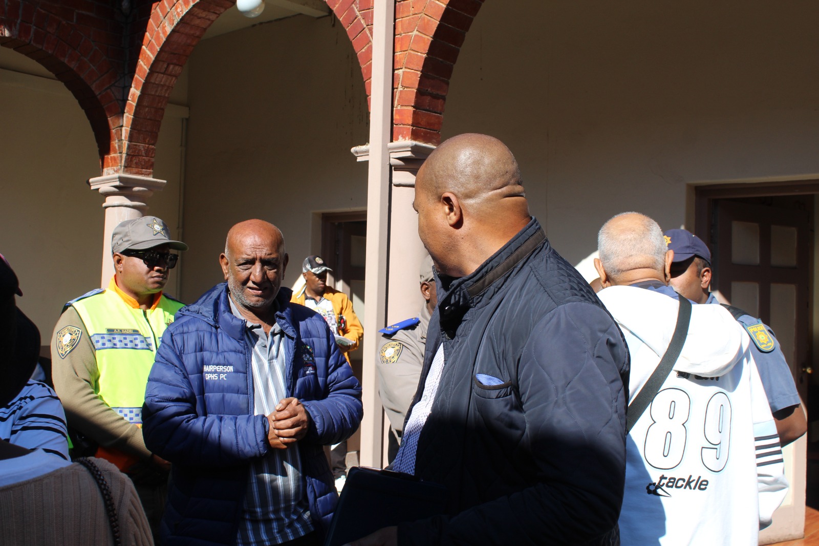 Mayor meets with shop owners to clarify closure operation | Northern ...