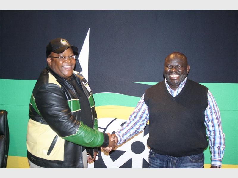 [TOP STORY] Limpopo ANC's treasurer steps down following VBS saga | Review
