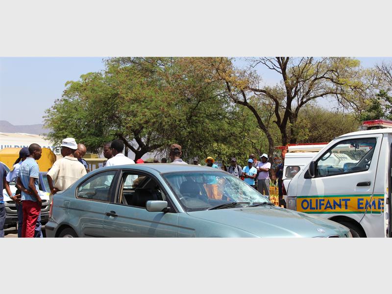 Pedestrian dies after being hit by car on Dudu Madisha Drive | Review