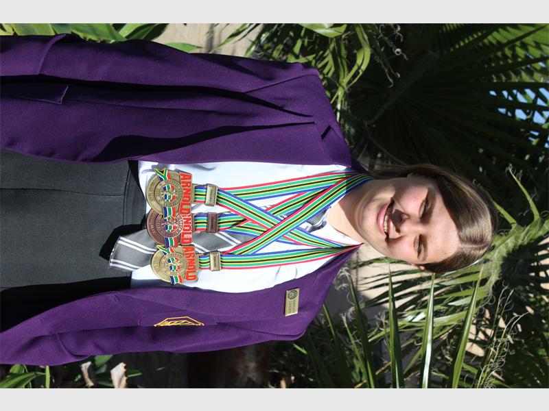 Local fencer Kaylin scores points in Plovdiv, Bulgaria | Review