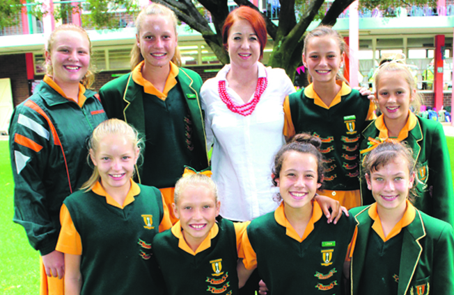 Lim-­kleure vir Osies se hokkie­spelers | Review