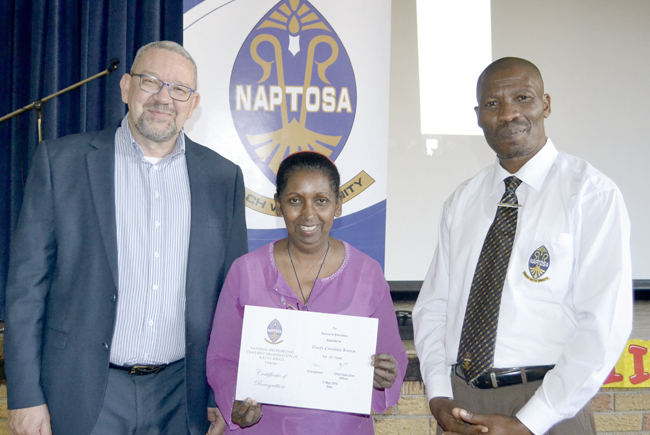 Naptosa rewards long serving educators | Review