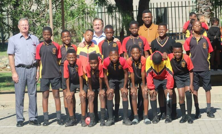 Ivypark's u/13 soccer team eye league trophy | Review