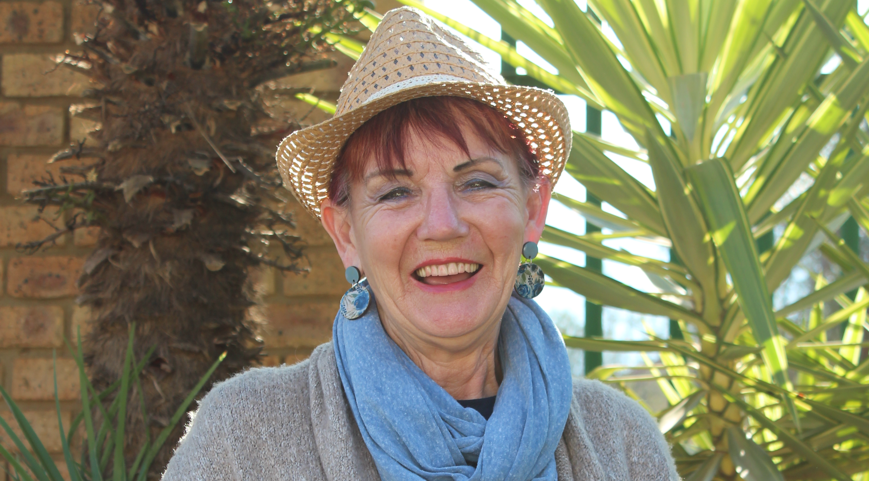 Versorging bly Lynette se passie | Review