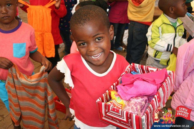 Verbly 'n Kersfeeshart met dié skoenboks | Review