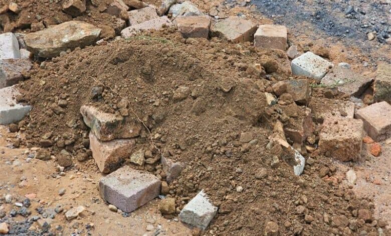 VIDEO: Dalmada residents take DIY approach to fix roads | Review