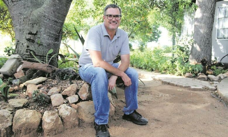 'n Tweede kans vir Michael Joubert | Review