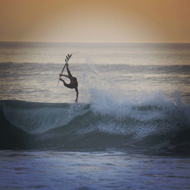 Sykes surfs with the best | North Coast Courier