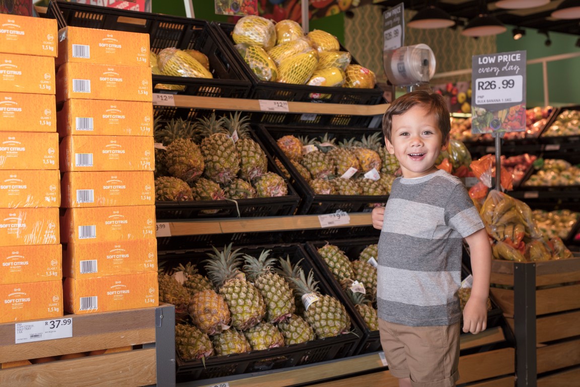 A sweet deal - free fruit for kids when shopping | North Coast Courier