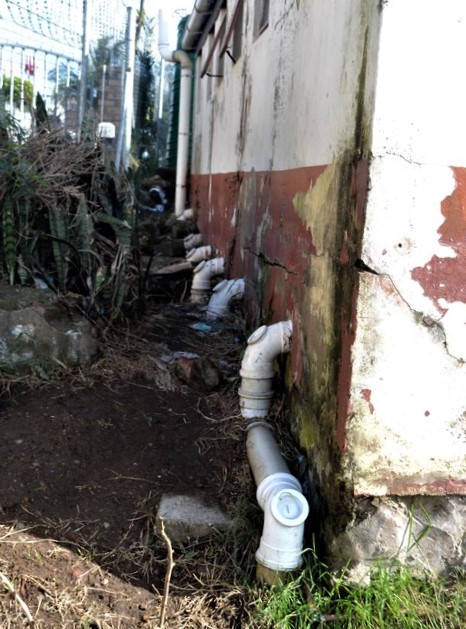 Etete school sewage problem a major health concern | North Coast Courier
