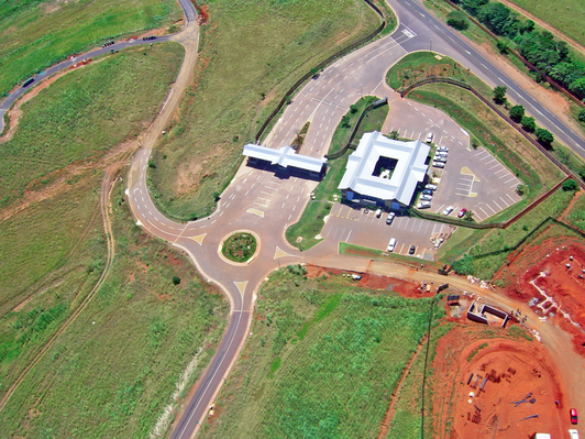 Guard crushed to death at Simbithi main gate | North Coast Courier