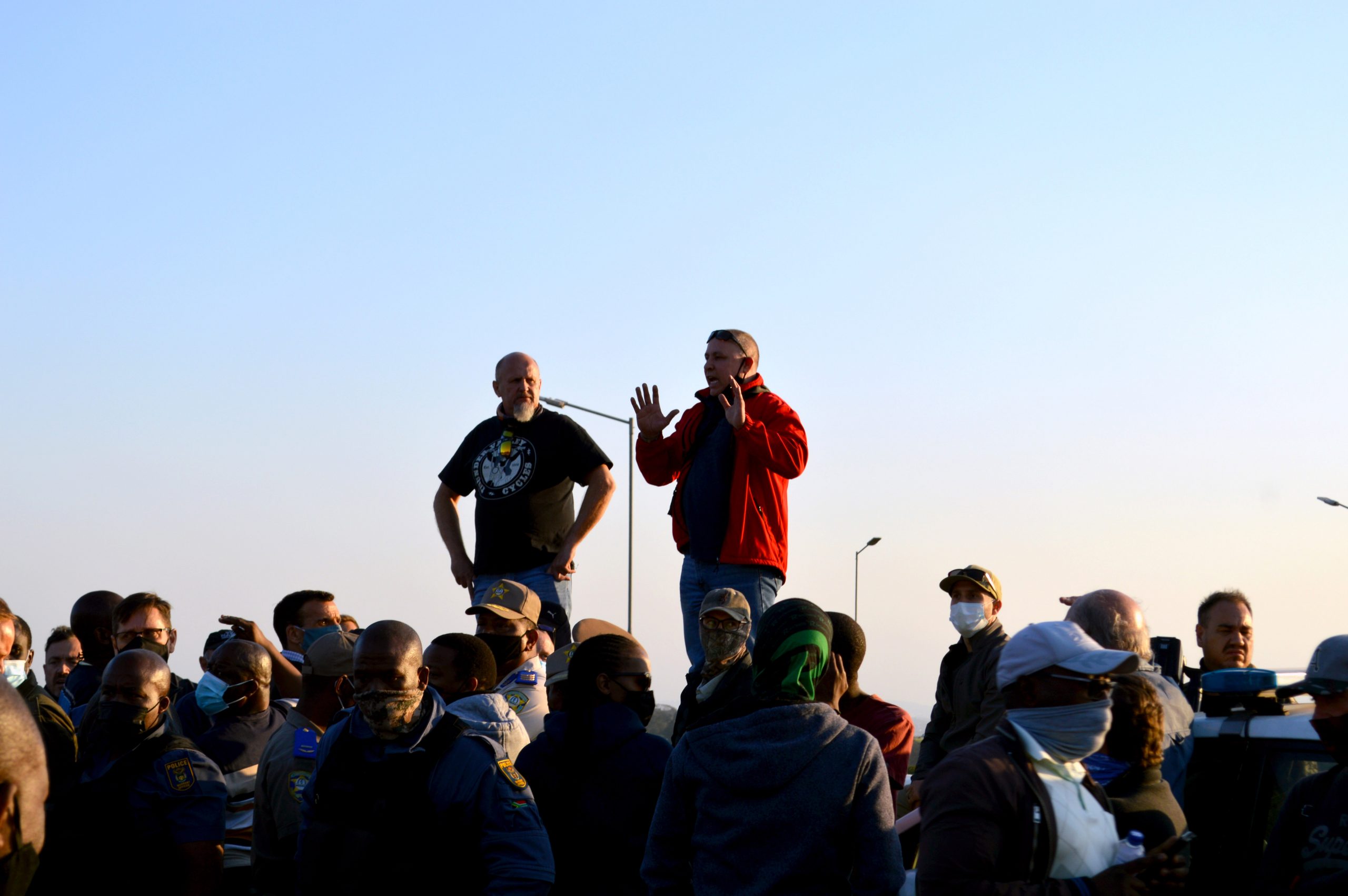 Attempt to remove Ballito barricades halted | North Coast Courier