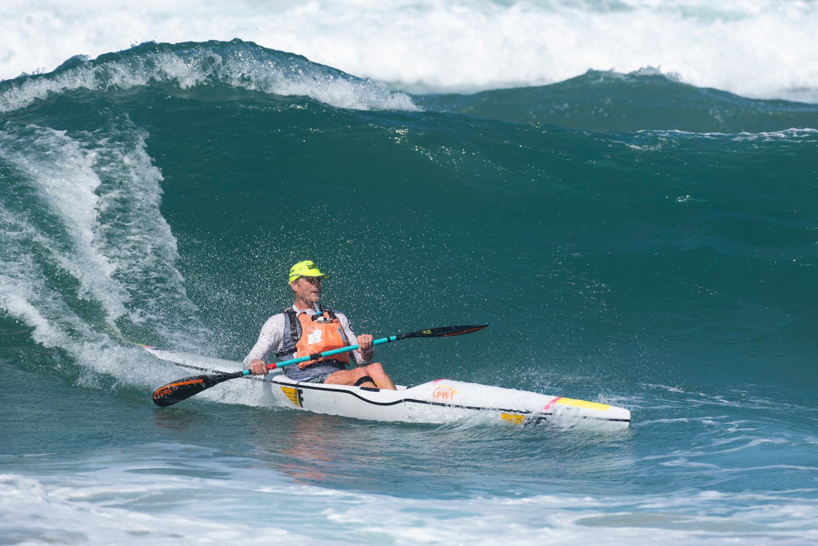 Undefeatable Hank and Pippa McGregor streak ahead in Petrefuel Dolphin ...