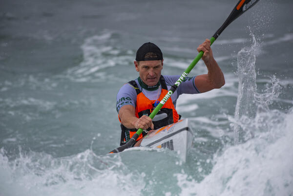 Undefeatable Hank and Pippa McGregor streak ahead in Petrefuel Dolphin ...