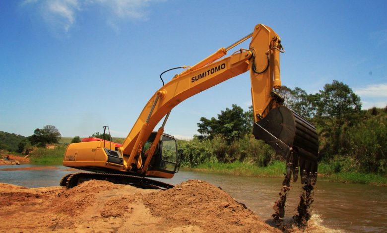Cops arrest illegal sand miners at Tongaat River mouth | North Coast ...