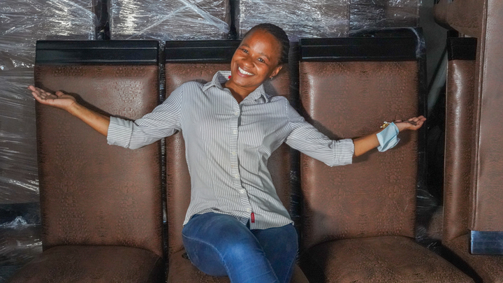 Have a seat with go-getter and Mandeni furniture queen Mandisa [Watch ...