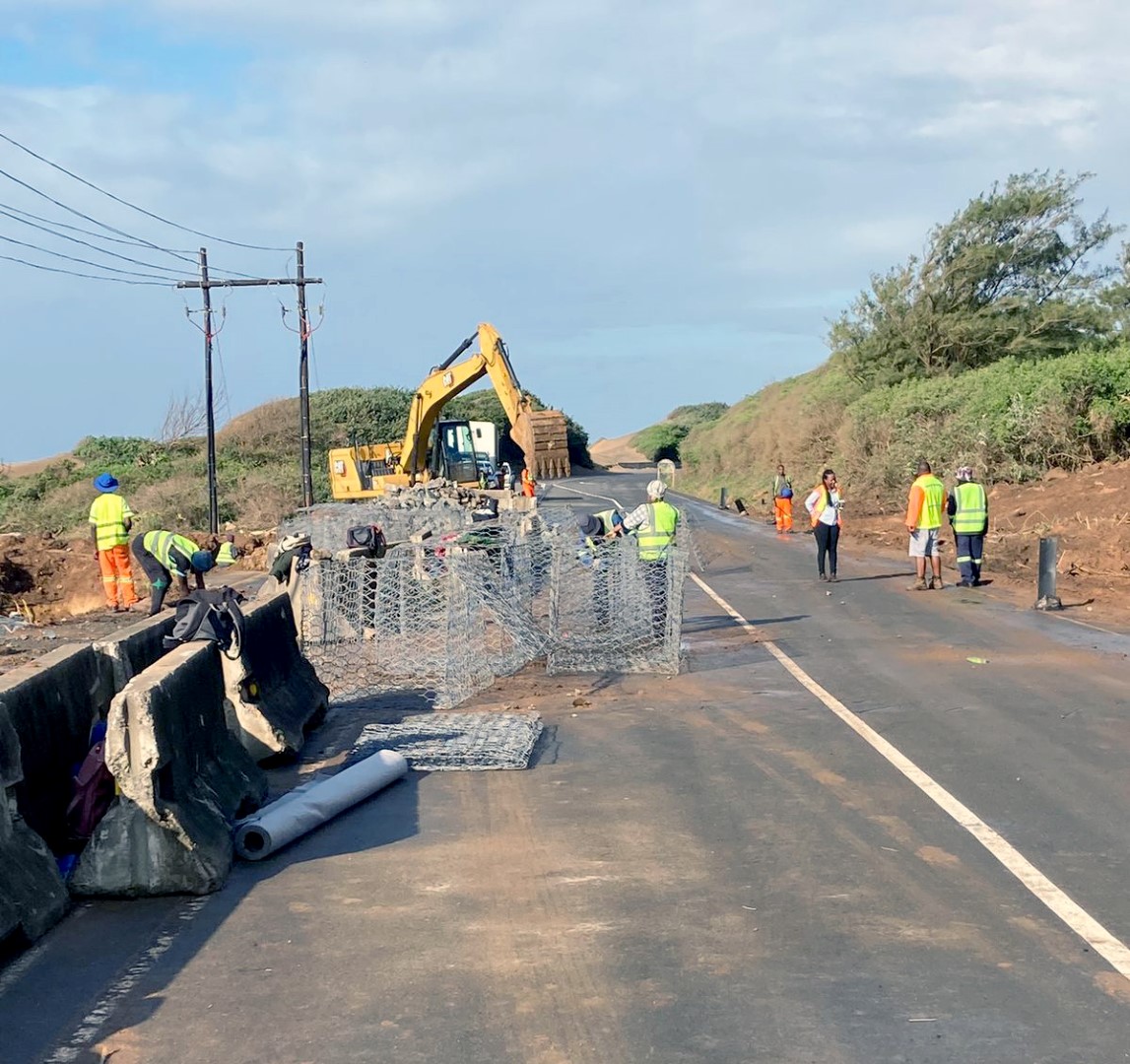 M4 temporary bridge imminent but department mum on N2 Umhlali bridge ...