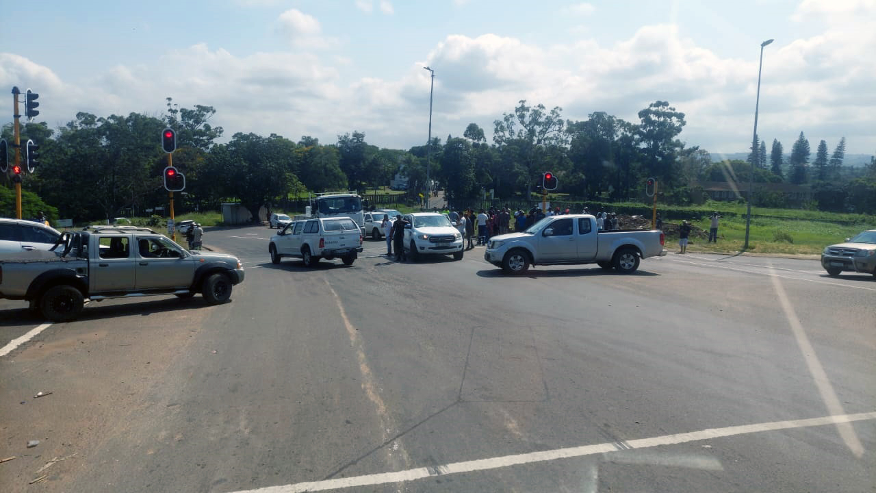 Five dead, three injured in separate Tongaat drive-by shootings | North ...