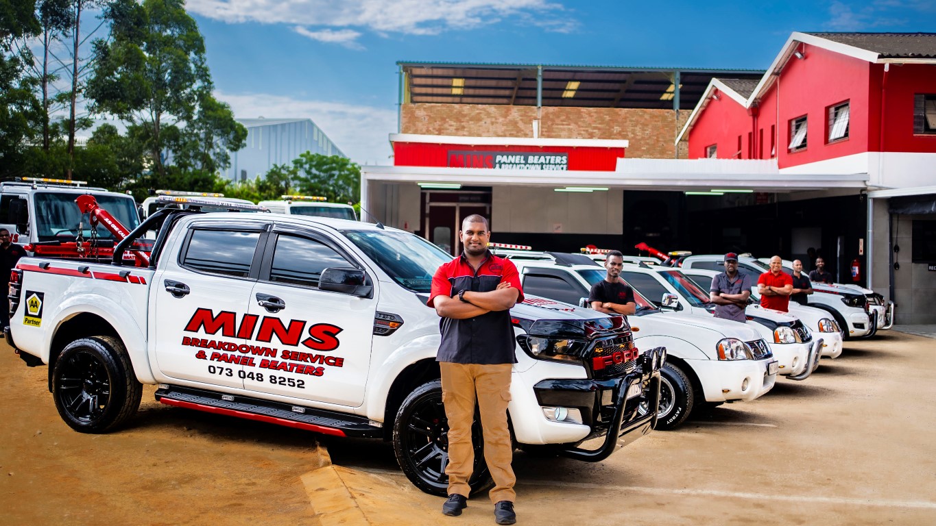Experience excellence with Mins Breakdown Services and Panel Beaters ...