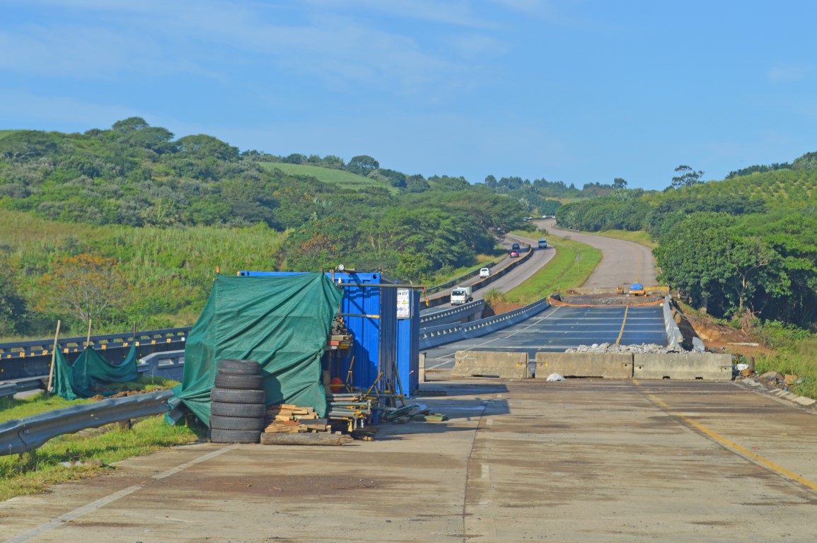 N2 Umhlali bridge repair remains on track | North Coast Courier