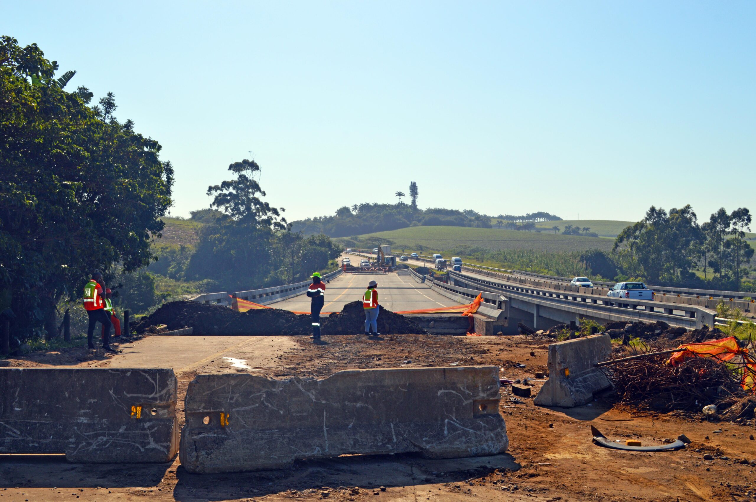 N2 relief imminent as Sanral nears completion of Umhlali bridge | North ...