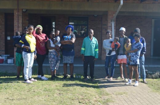 Devastating fire leaves 30 Shaka's Head residents homeless | North ...