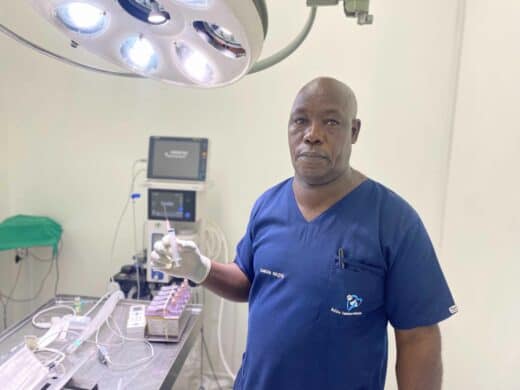 From racehorses to crocodile surgeries: Ballito Vet’s Samson Ndlovu has ...