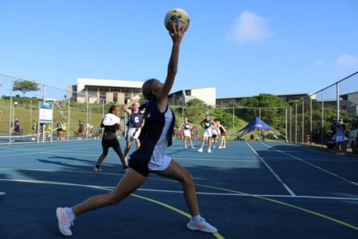 Curro Salt Rock warm up for Gelofte Night Series Final with victory ...