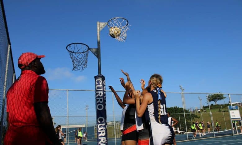 Curro Salt Rock warm up for Gelofte Night Series Final with victory ...
