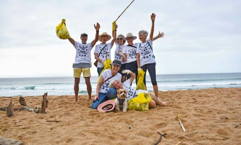 Popular monthly beach clean-up gets community involved to make positive ...