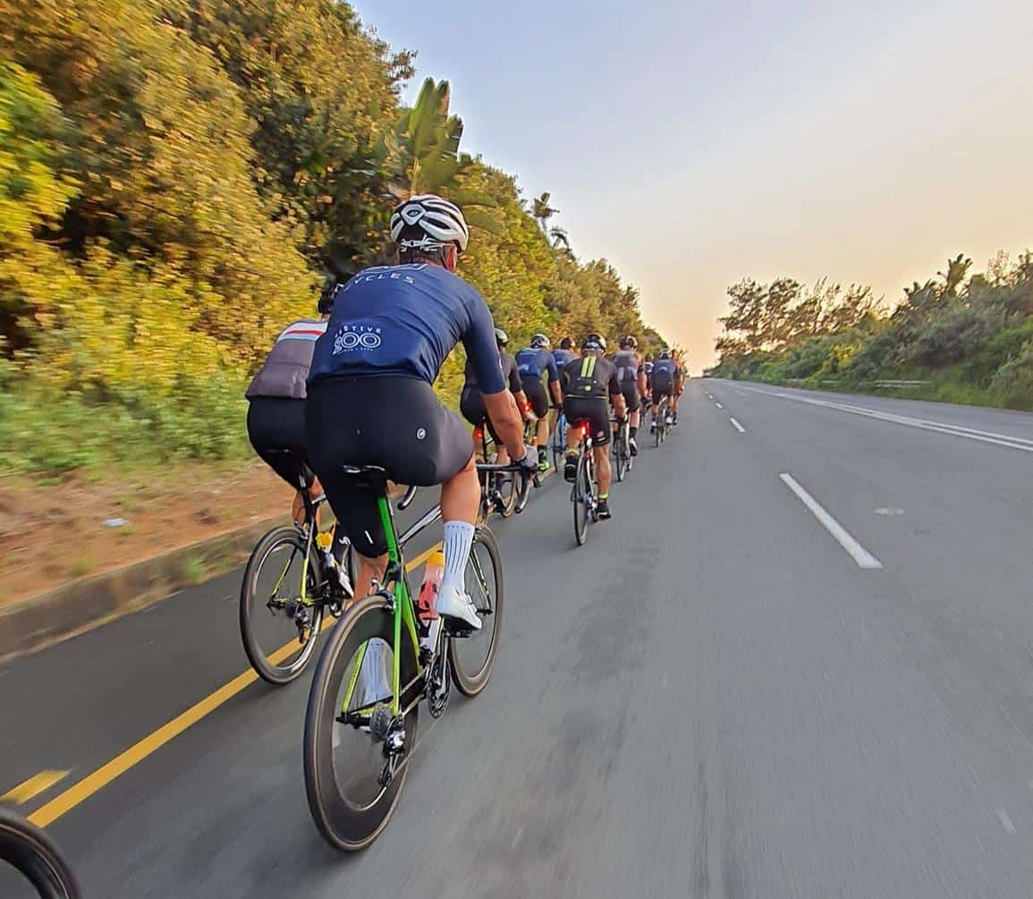 Cycling on the M4 is risky but legal, say authorities | North Coast Courier