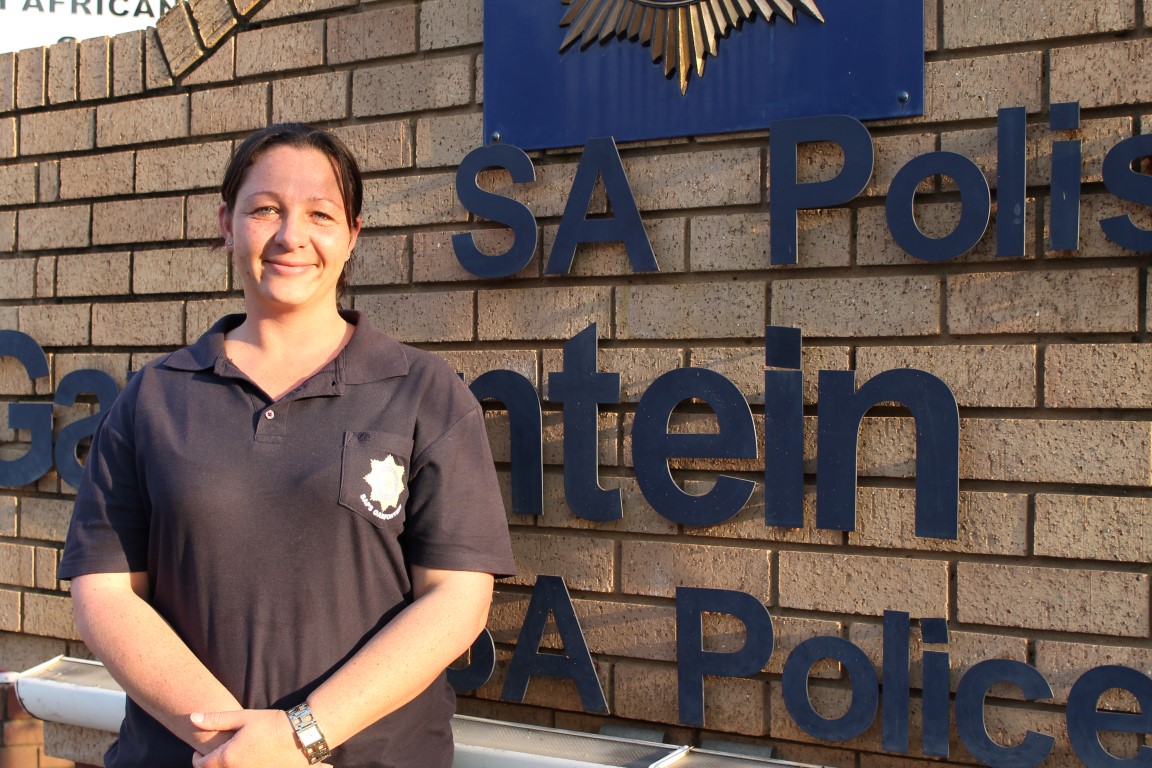 Polisie help vrou in nood | Rekord