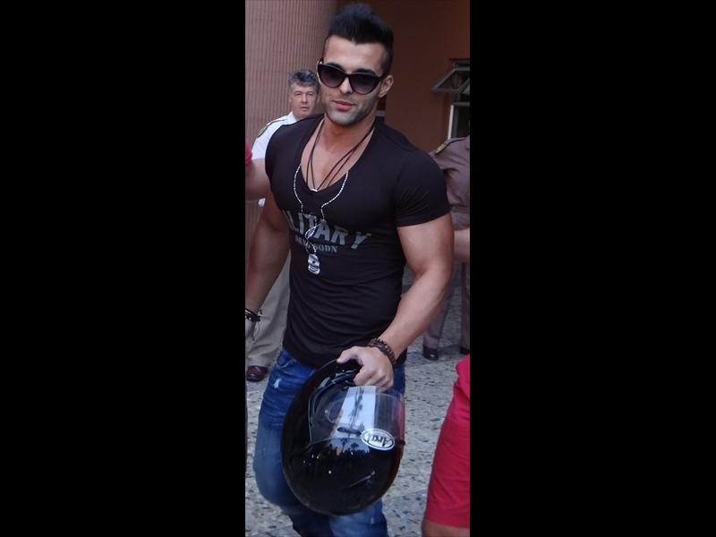 Becker out on parole | Rekord