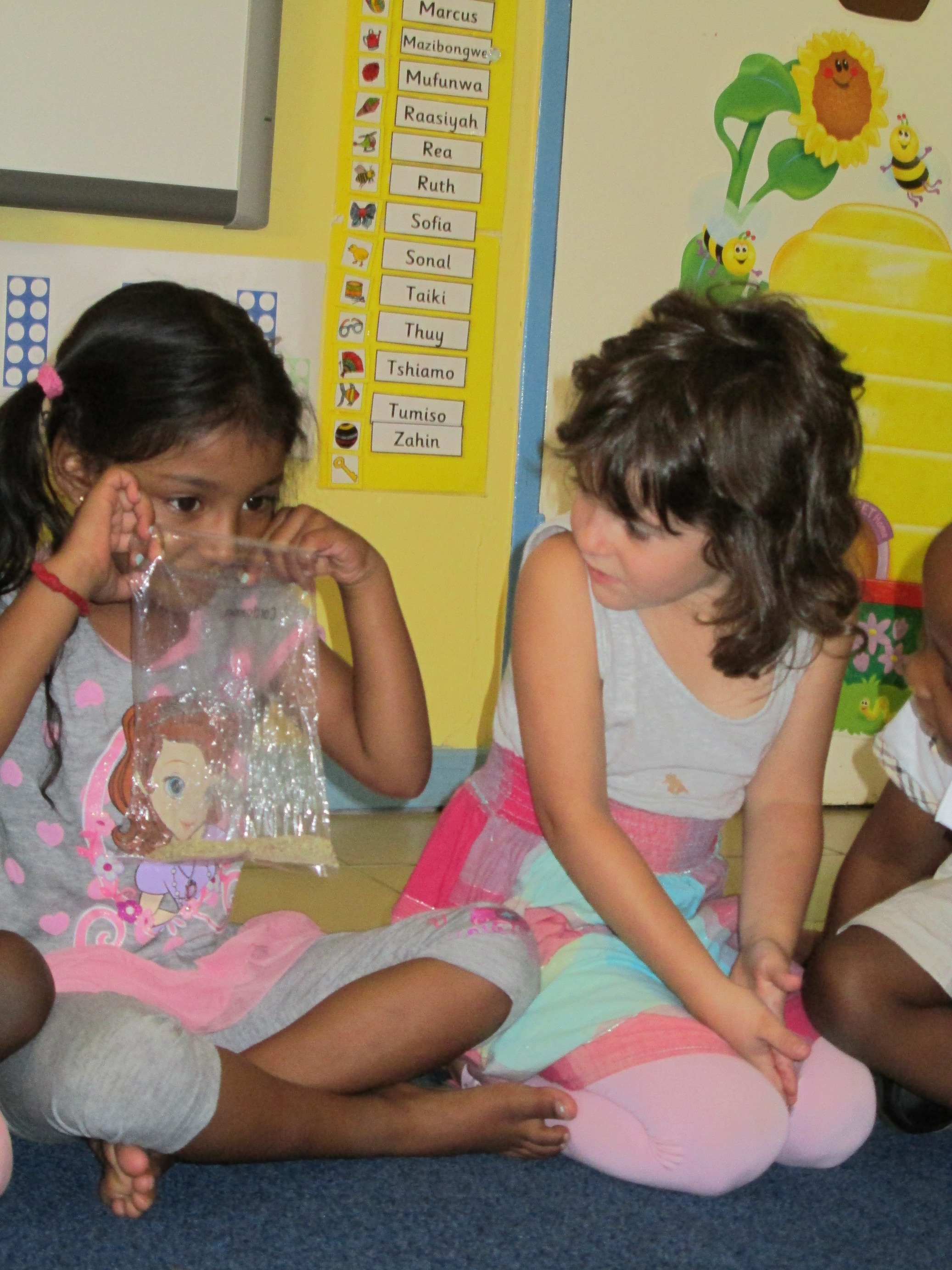 Discovering Our World through Sensory play | Rekord
