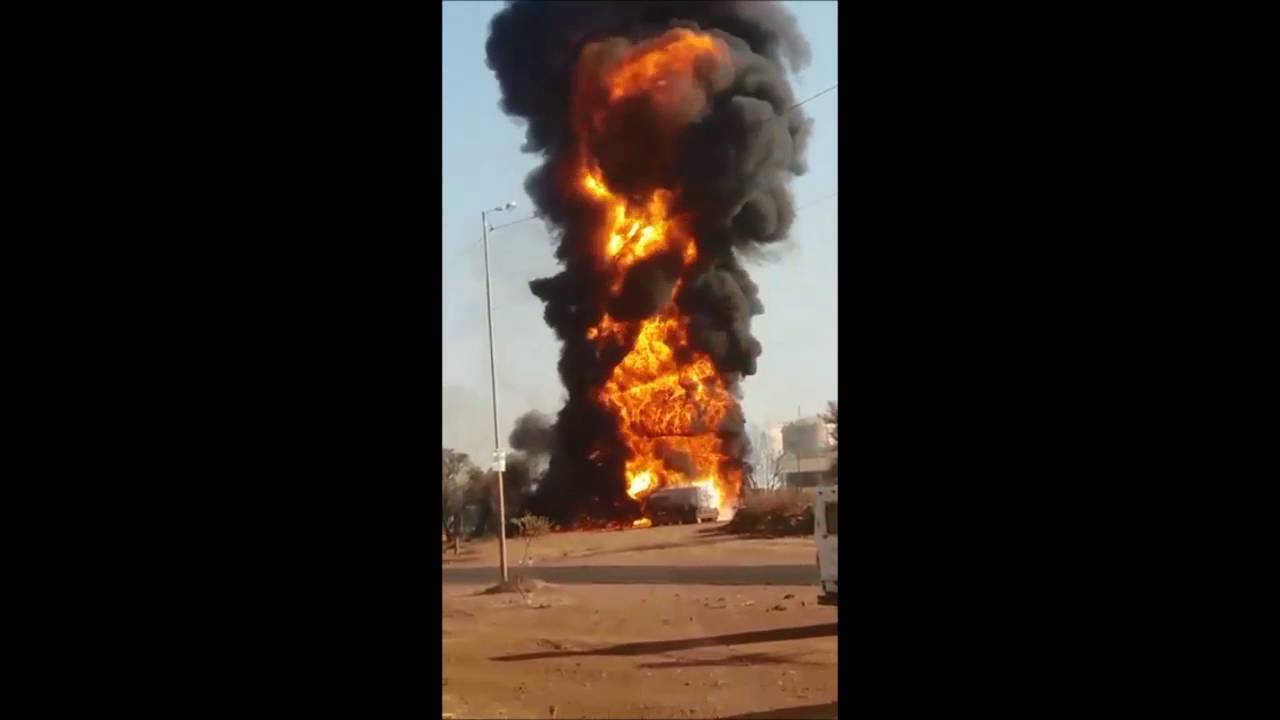 BREAKING NEWS: Explosions at Waltloo depot | Rekord