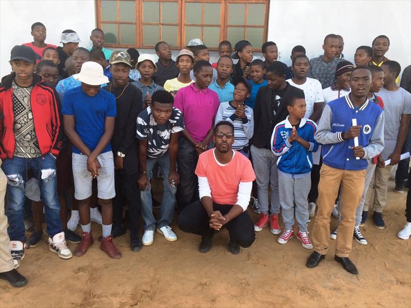 Mentors want to see exceptional men | Rekord